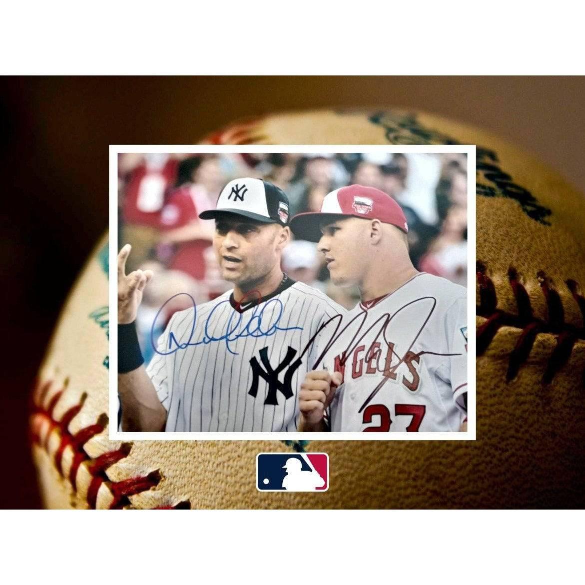 Derek Jeter and Mike Trout 8 x 10 photo signed with proof - Awesome