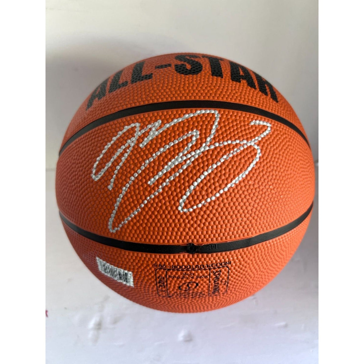LeBron James los Angeles Lakers official Spalding NBA Basketball signe – Awesome Artifacts