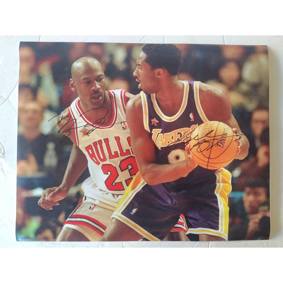 Michael Jordan and Kobe Bryant 16x20 photograph signed with proof
