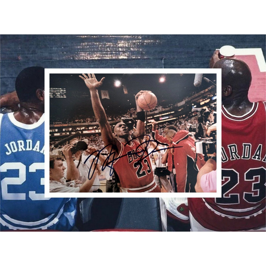 Michael Jordan Chicago Bulls 8x10 photo signed with proof - Awesome